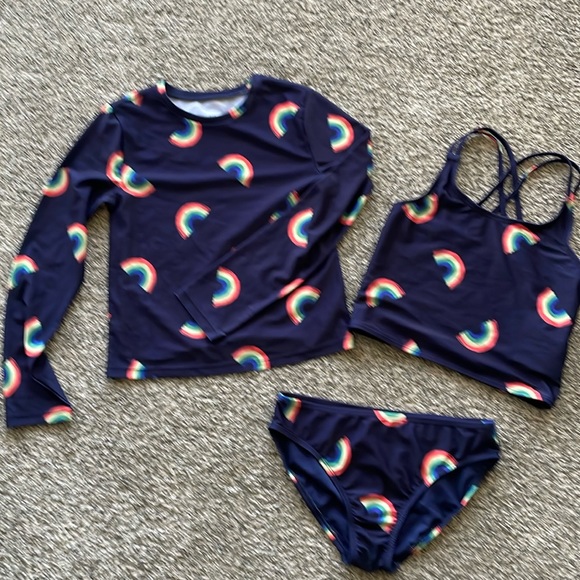 GAP | Swim | 3 Piece Gap Girls Swimsuit Includes Rash Hard Tankini And ...